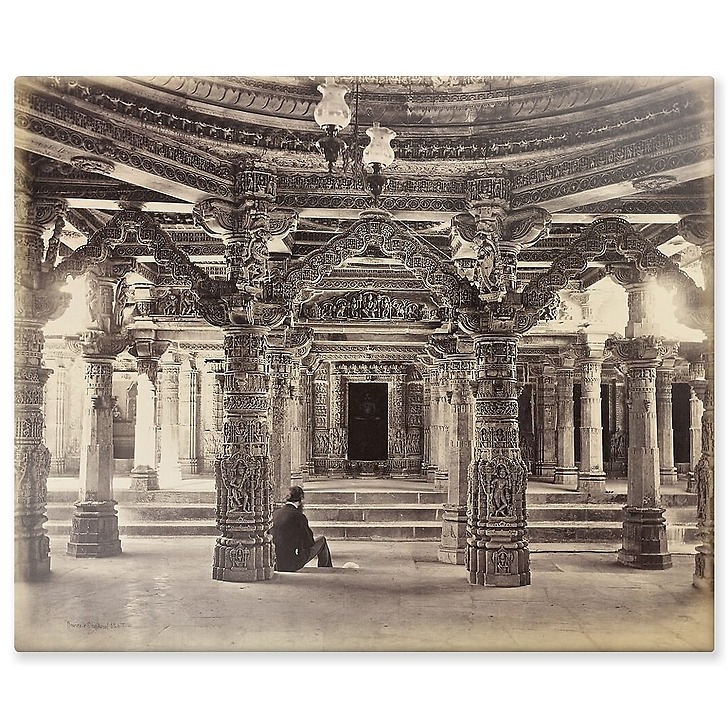 Mont Abu. Delwara, temple de Vimala Vasahi, 1870 (aluminium panels ...
